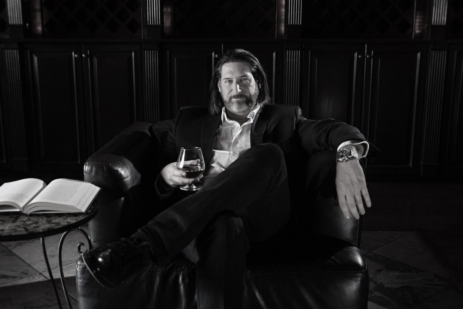 New York Male Voice Talent - George Orlando Voice-overs - Shoots.video